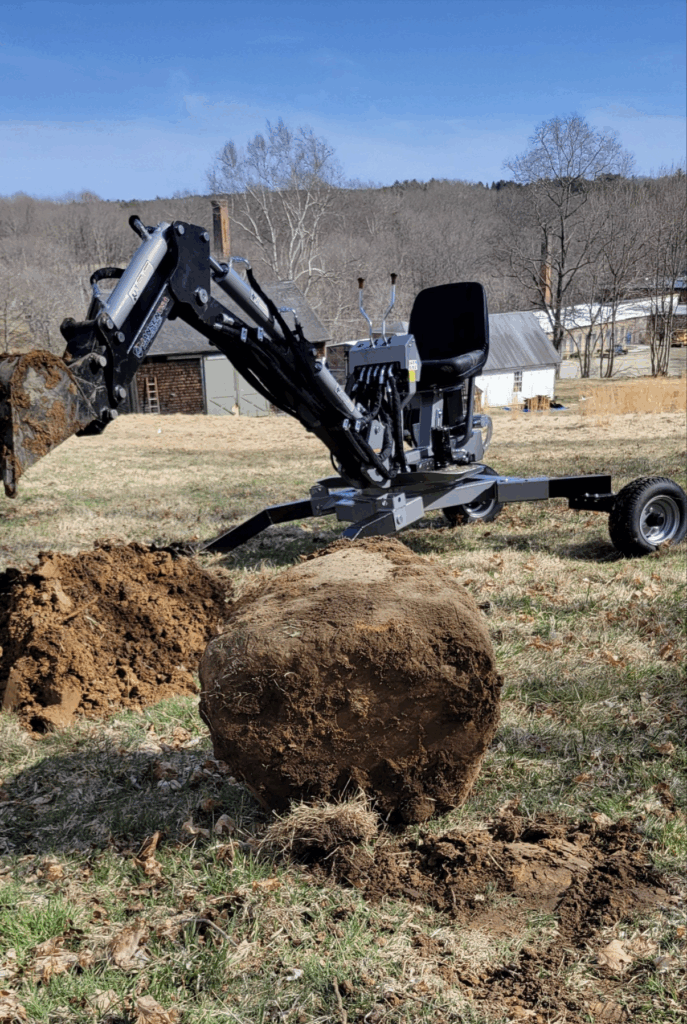 10 Must-Have Attachments for a Mini Excavator