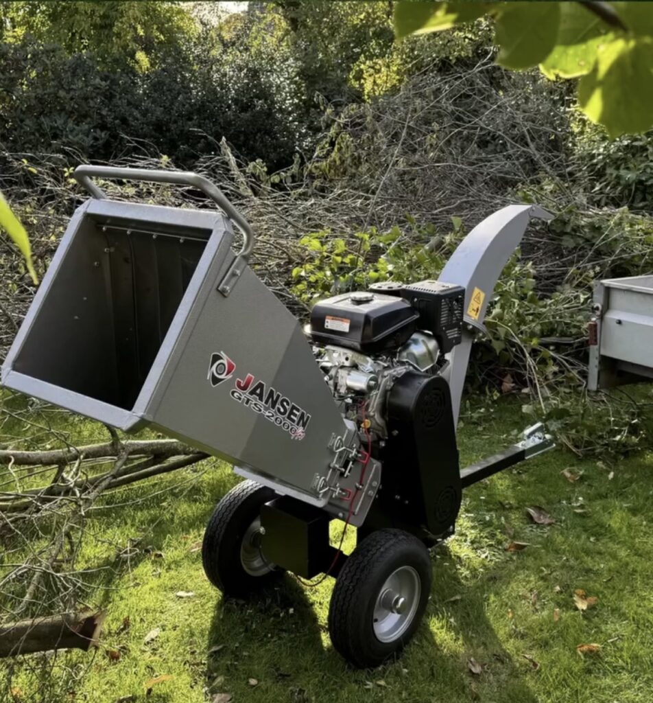 Land Clearing Goals for the New Year: Choosing the Right Wood Chipper ...